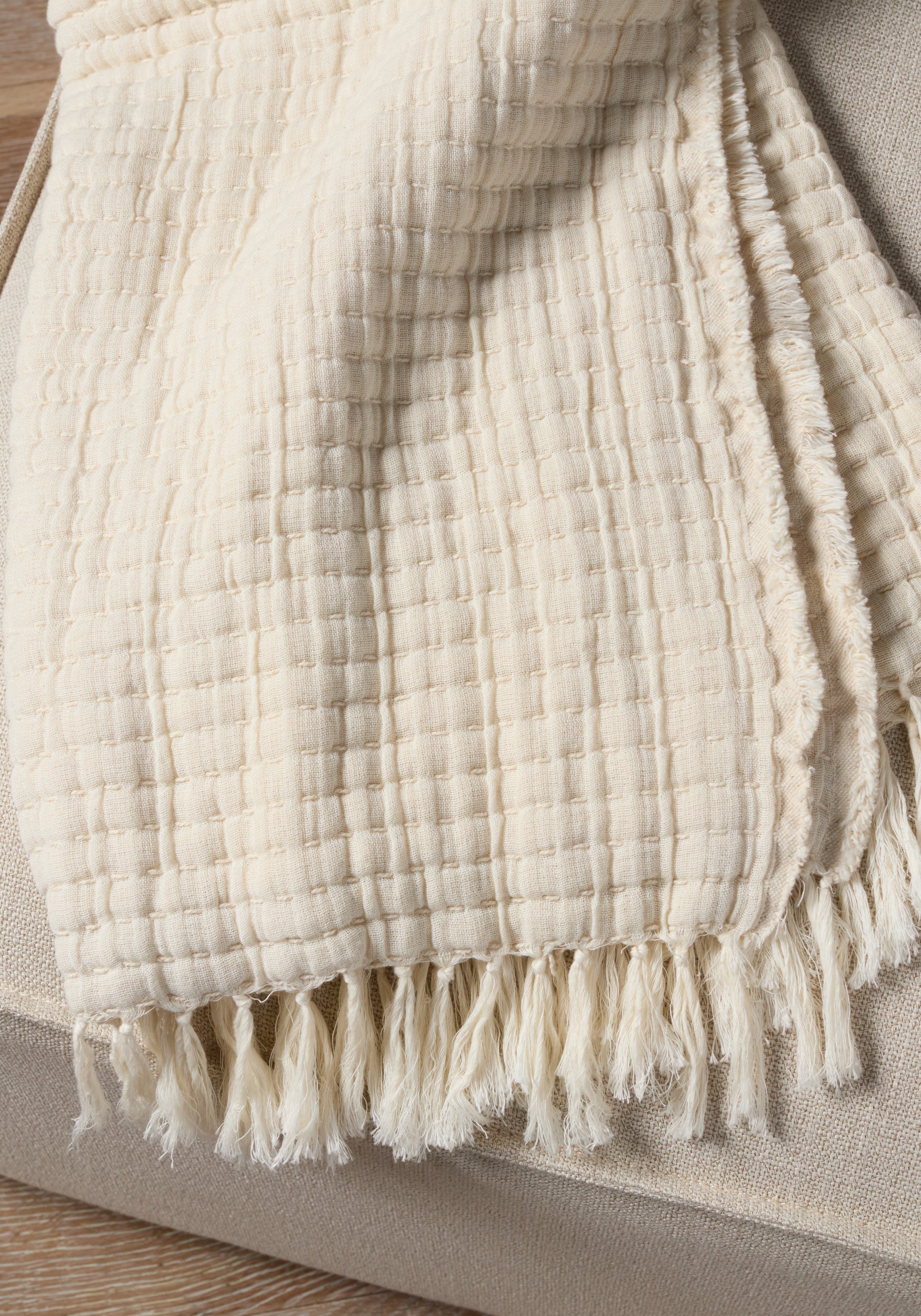 Comoda Throw – Enkay